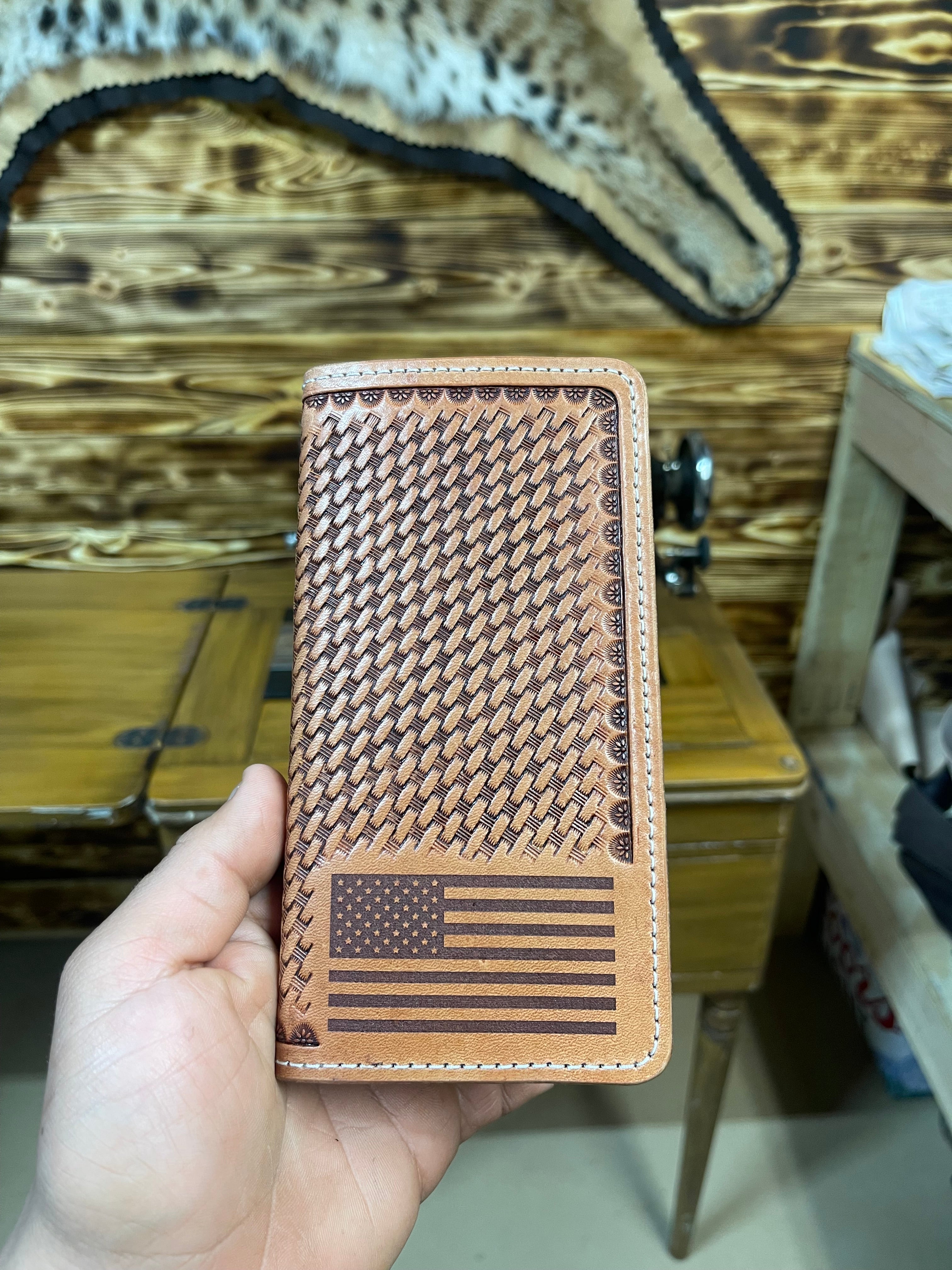 Custom Wallets – Wagonburner Leather